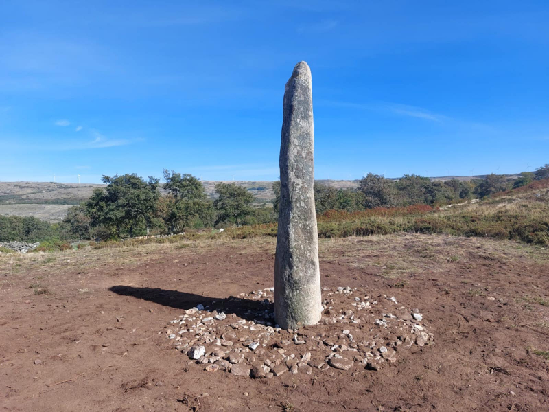 Menir da Pedra d’Anta em Ribeira de Pena pode ser monumento de ...